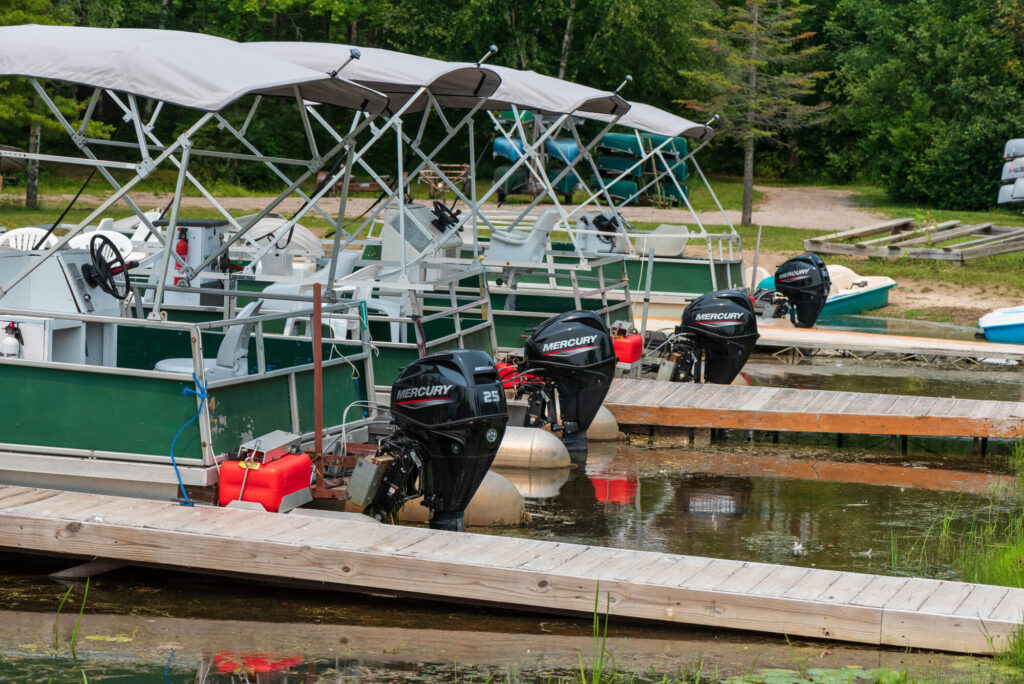 A Helpful Guide to Pontoon Boat Financing
